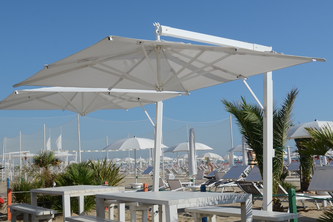 Parasol de Grande Taille en Aluminium · Modulable · Gasparini Collection